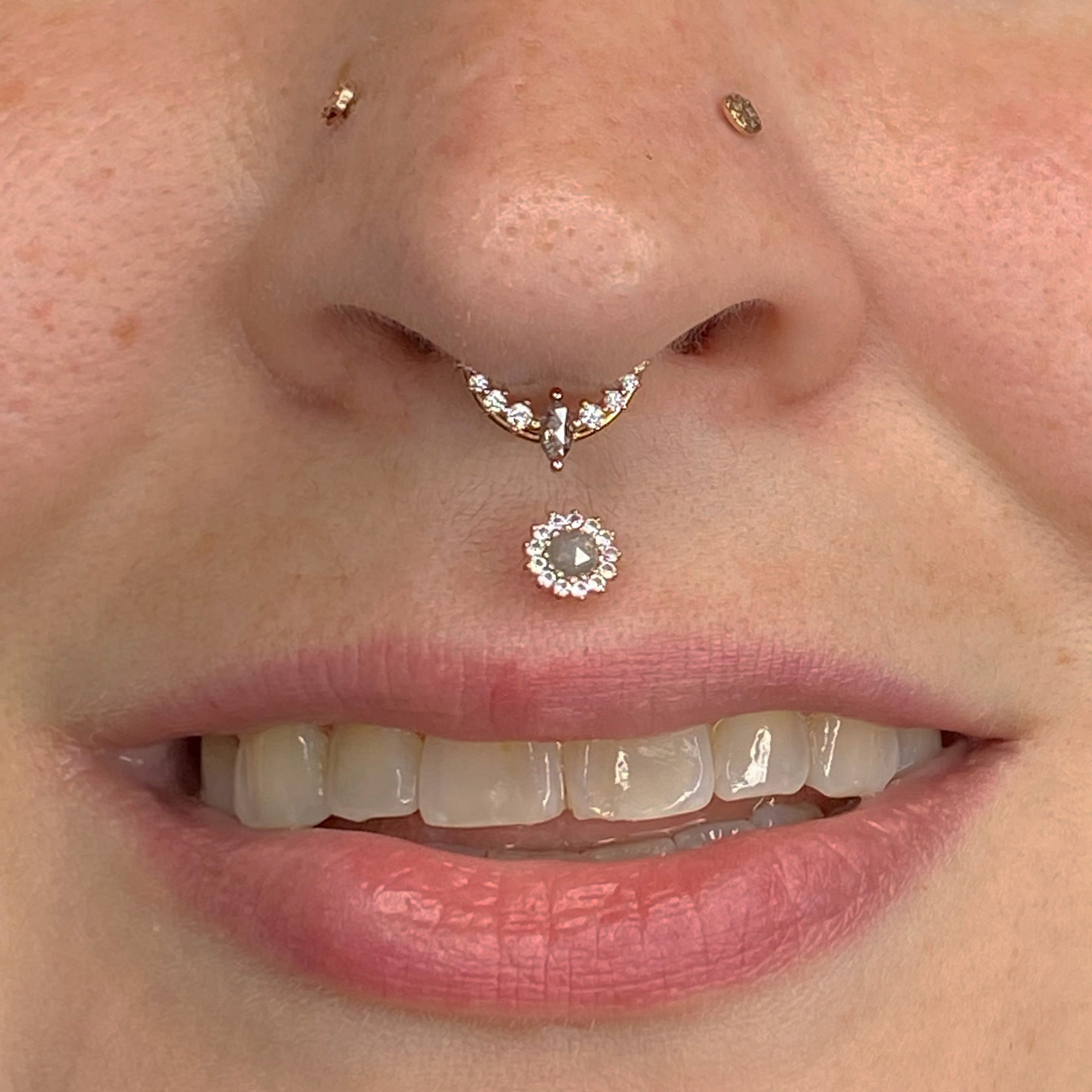 Phantom - Grey Diamond - Clicker - Buddha Jewelry